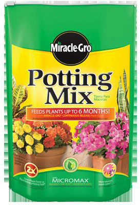 MIRACLE GRO POTTING SOIL – 8 QT - Lee Distributors